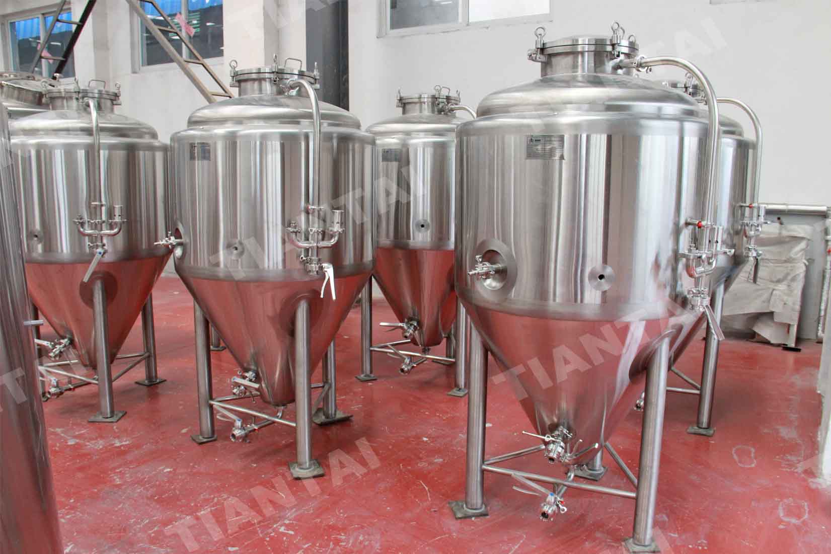 The 500L double wall jacketed beer fermenters delivered to Australia ...